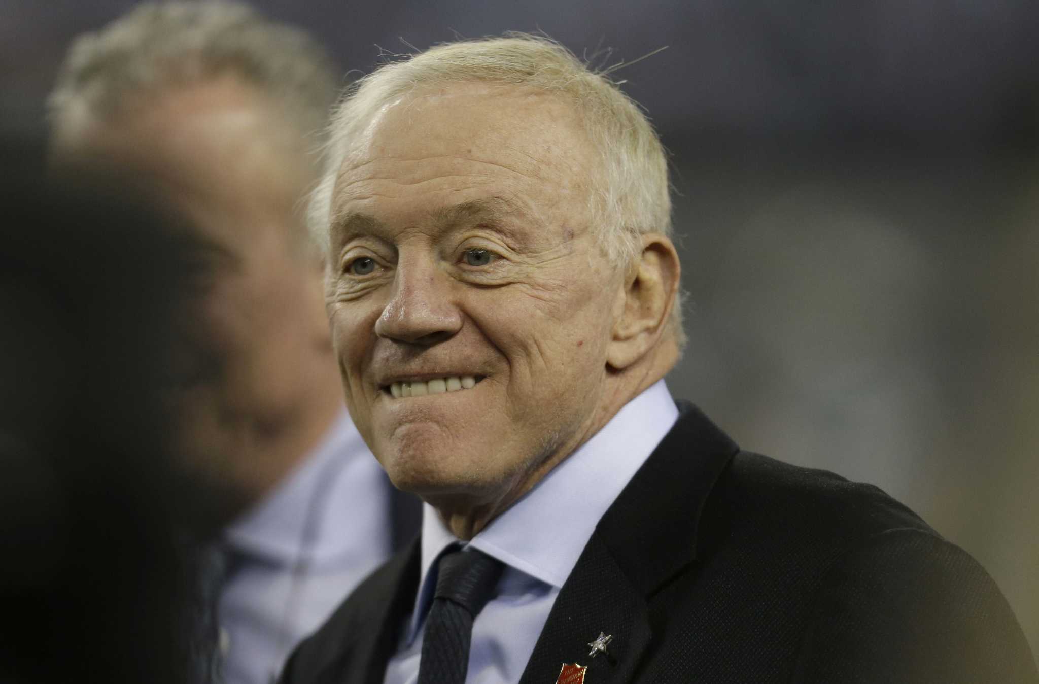 Cowboys' Jones wants more teams in NFL postseason