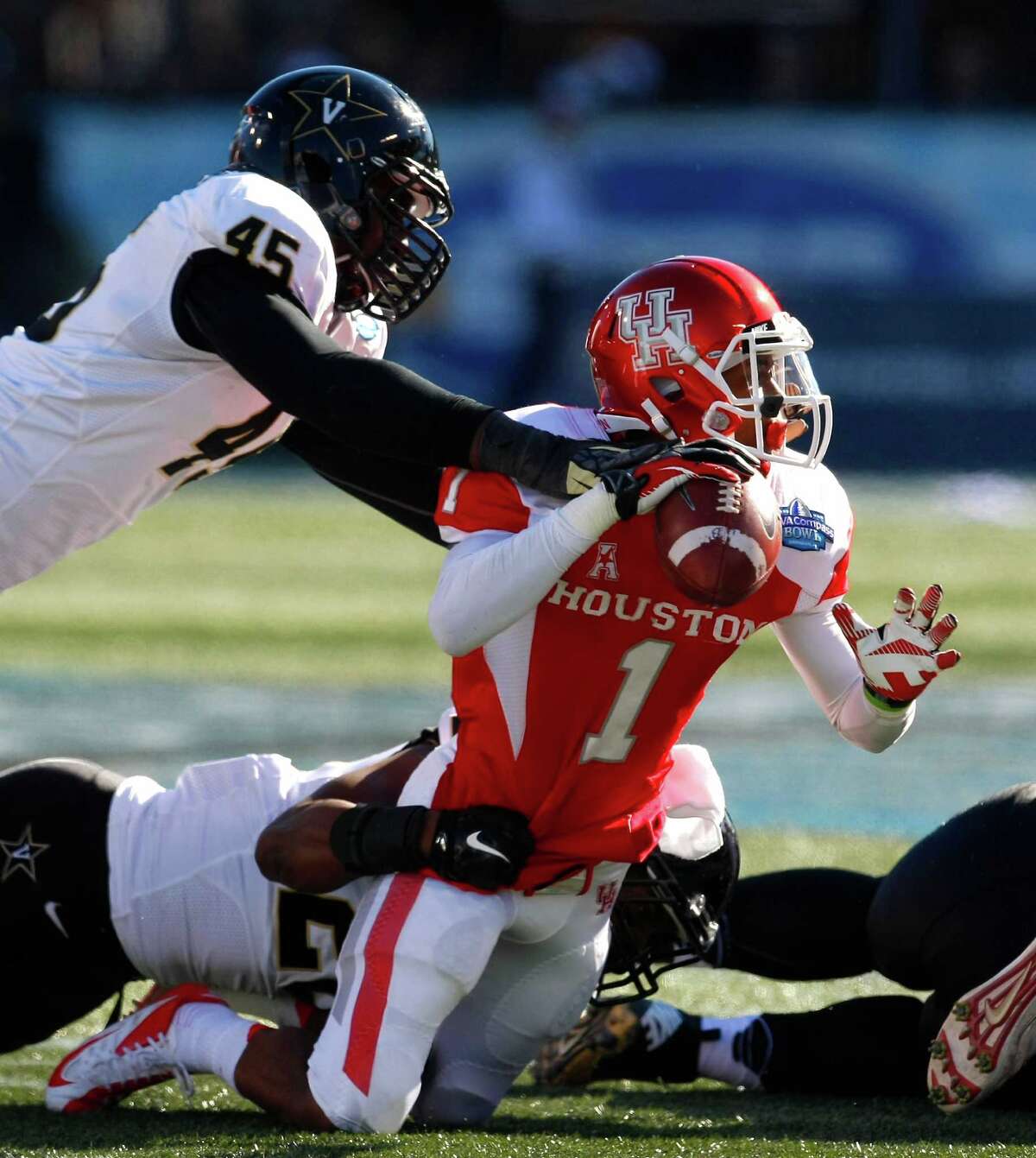 UH's Ward 'dynamic' in new position