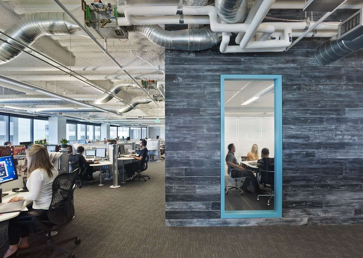 Office Space: Pandora perks include free gadget vending machine