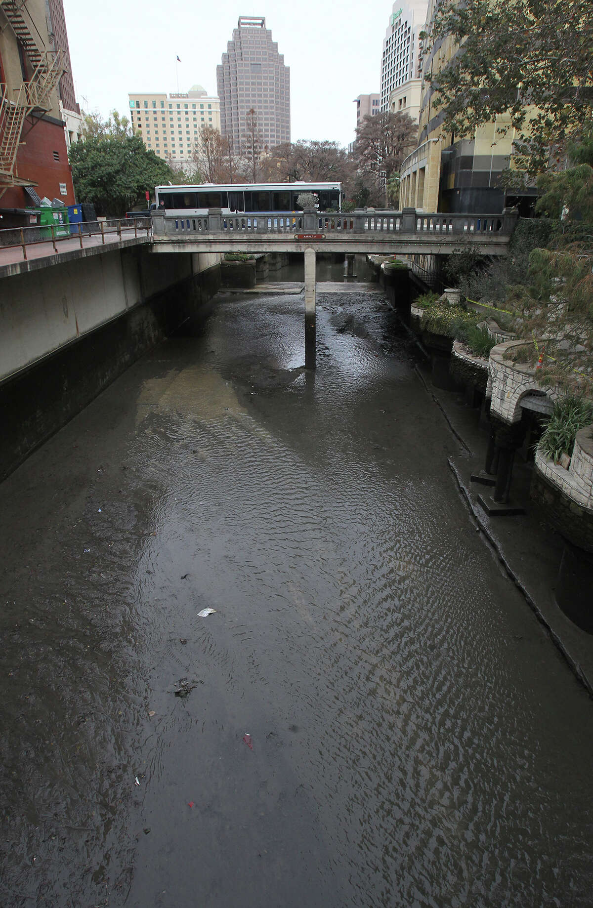 River draining yields mud, junk but no treasure