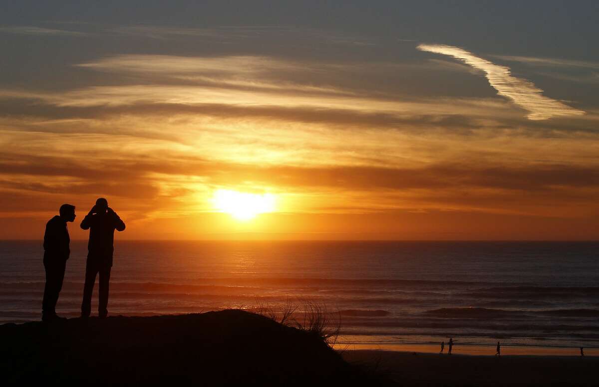 For Outer Sunset's La Playa, tide may be turning