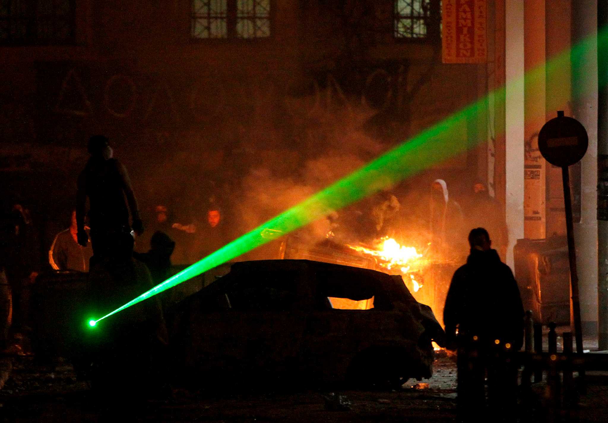 Beware of the hazards of lasers as toys