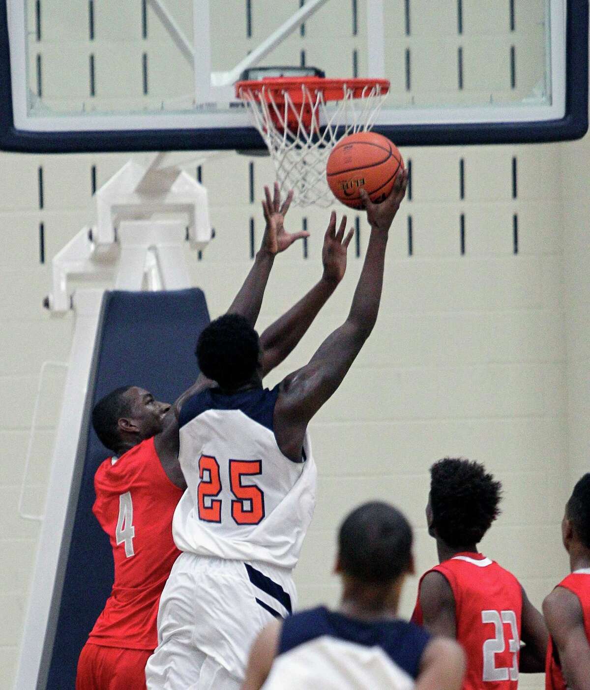 Travis shows it's in good hands with win over rival Bush