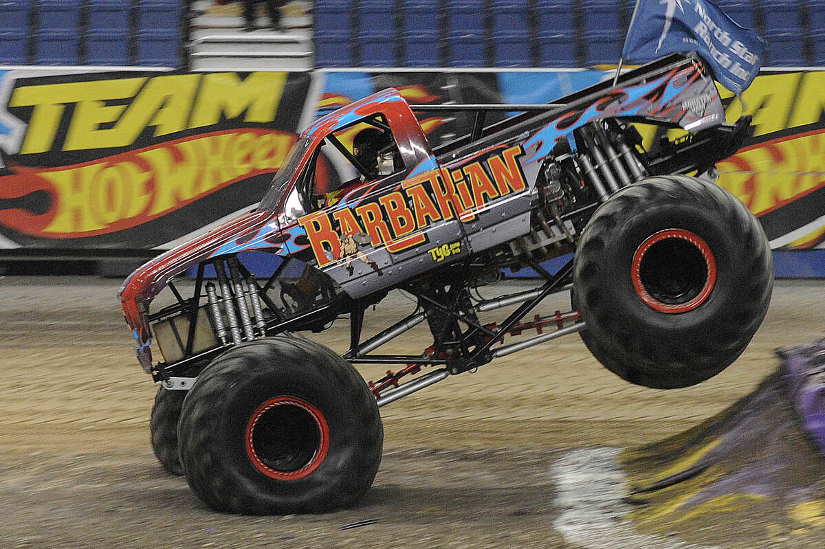 Massive trucks take center stage at Monster Jam