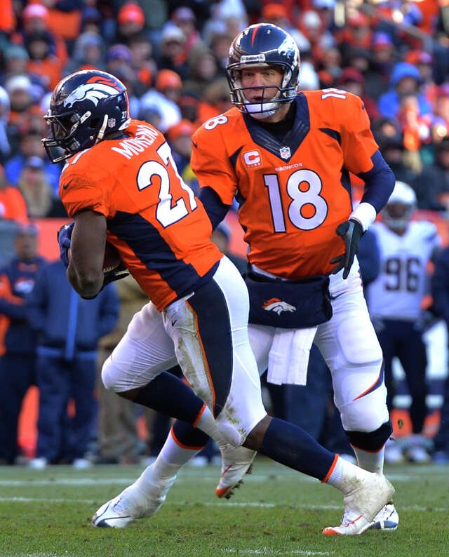 Manning rescues Broncos