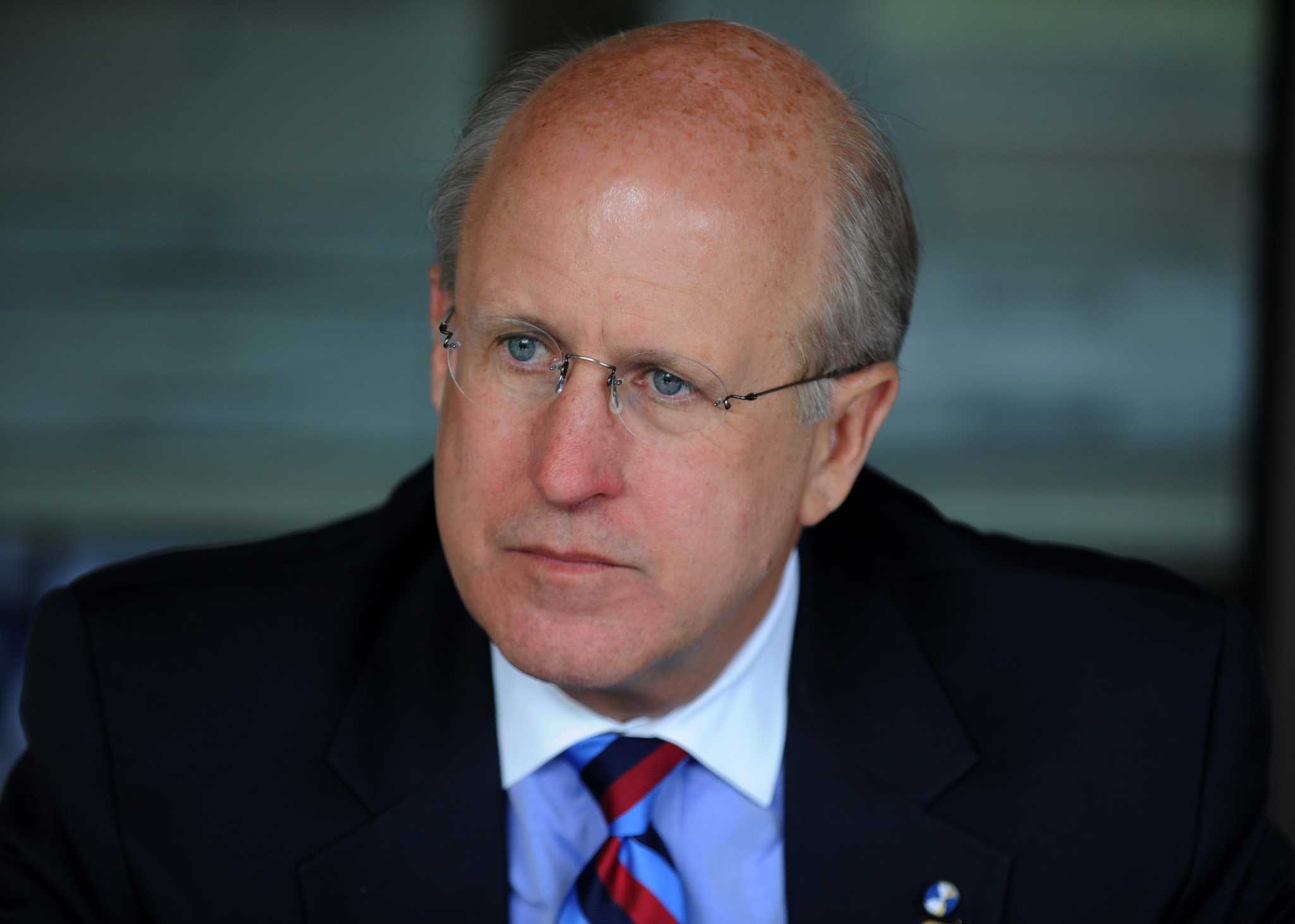 Former federal official seeking state office