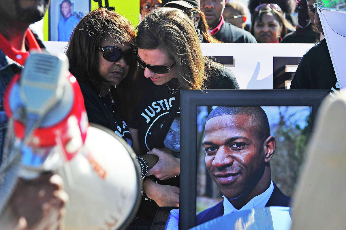 Condition of Alfred Wright's body remains point of contention