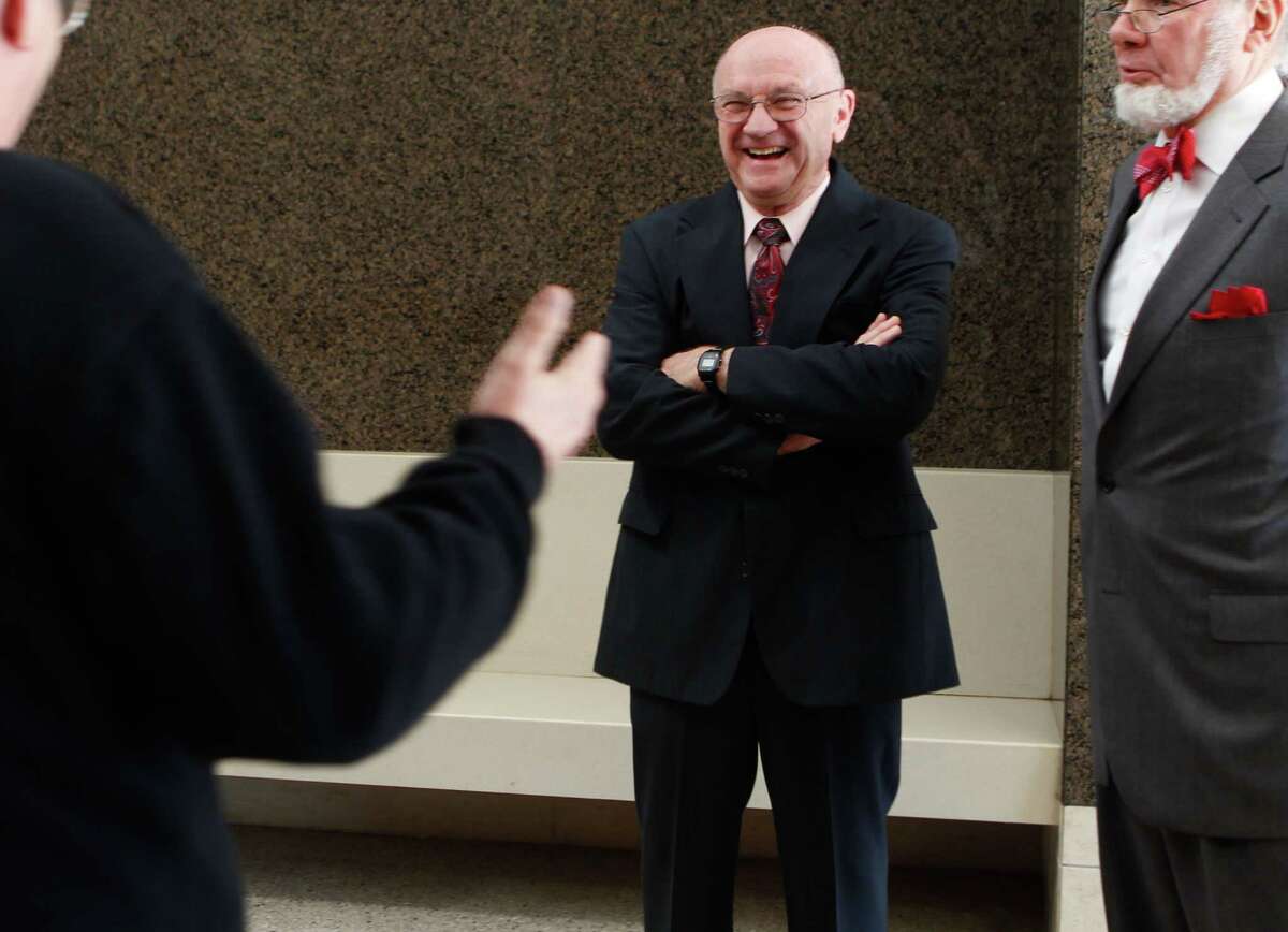 Judge OKs Wilson taking HCC office