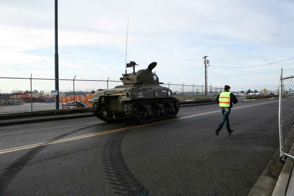 Paul Allen sues after $2.5 million tank purchase blows up