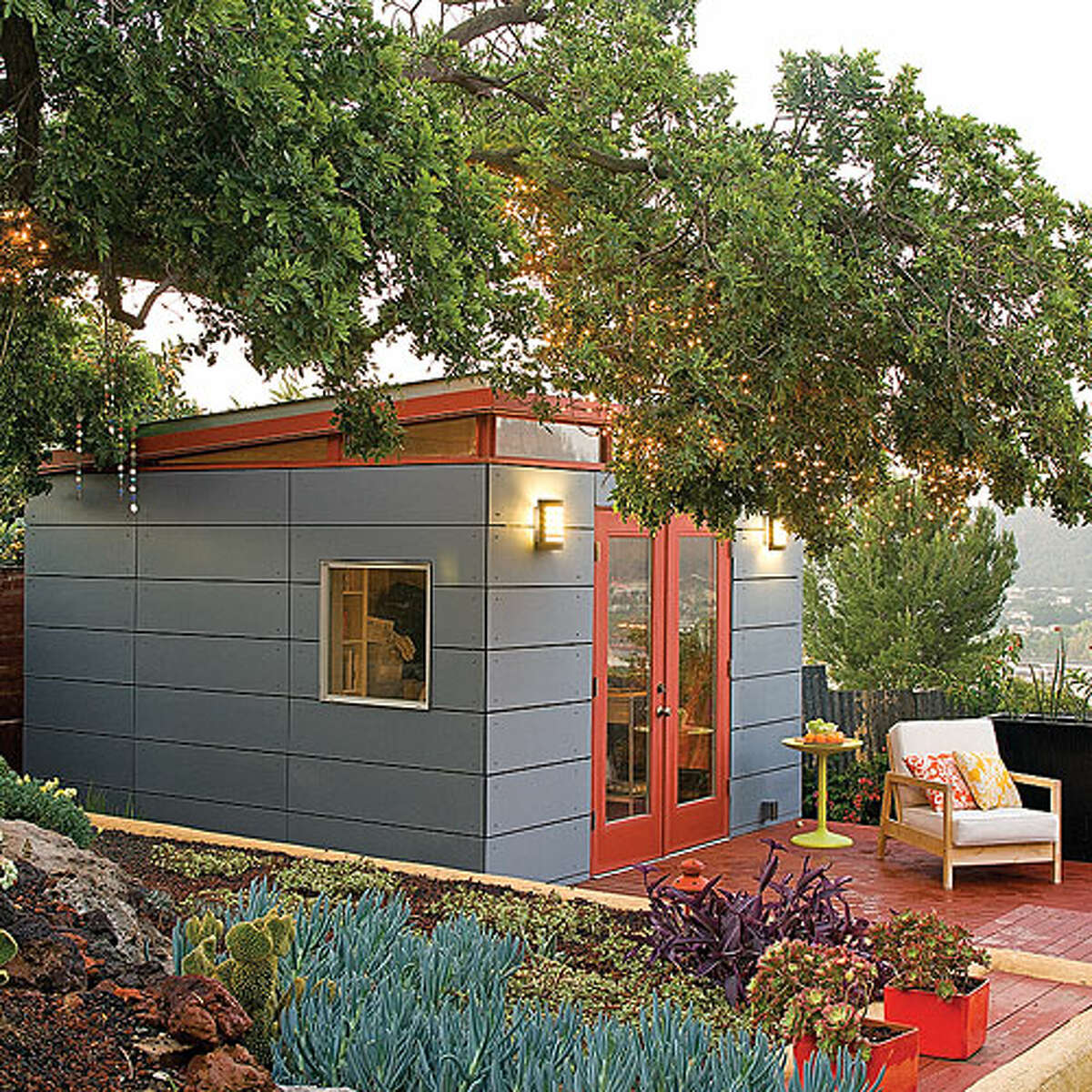 Creative ideas for backyard retreats and garden sheds