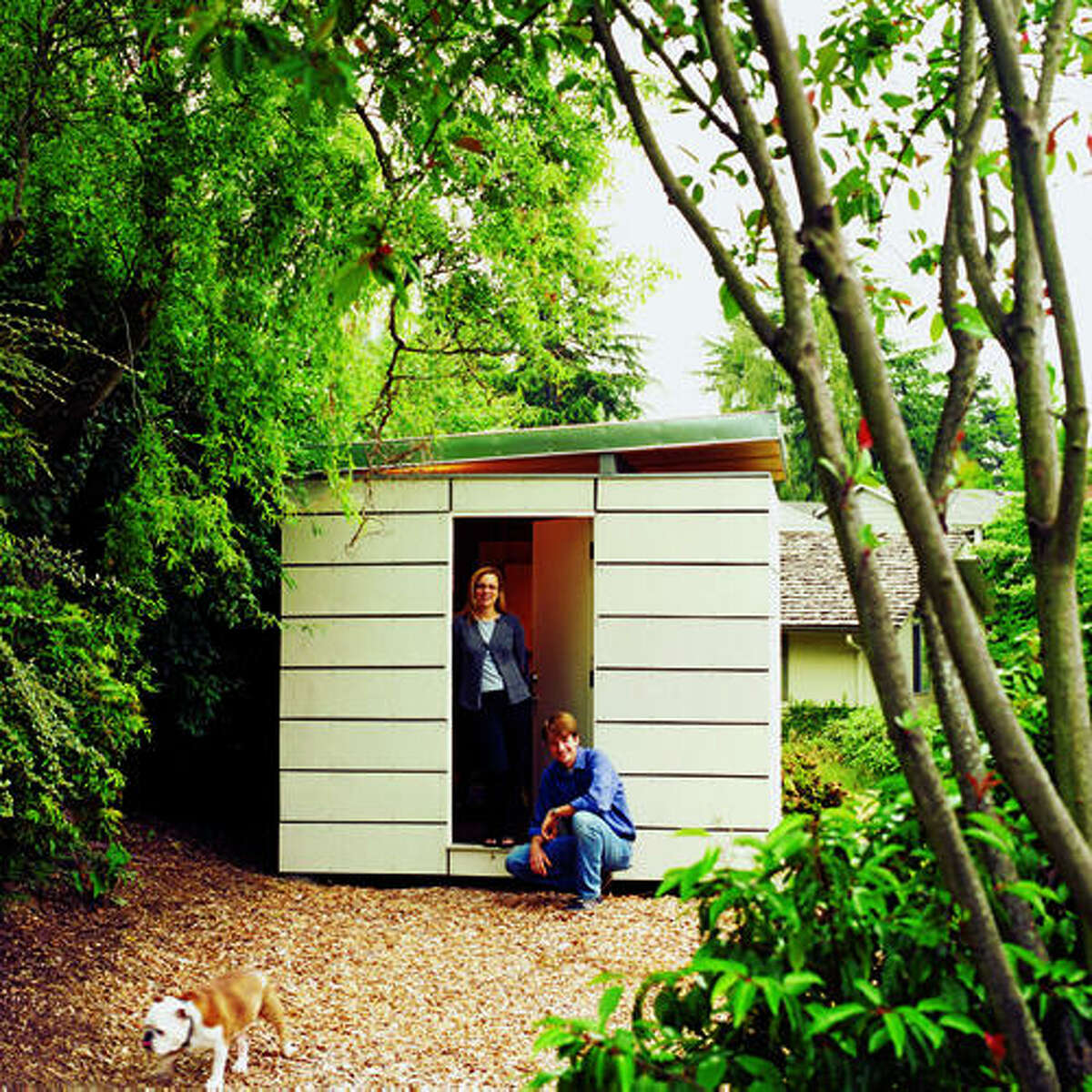 Creative ideas for backyard retreats and garden sheds