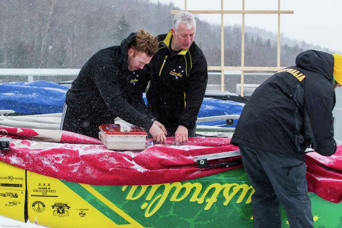 Gish: Hitch region's bandwagon to Aussies' sled