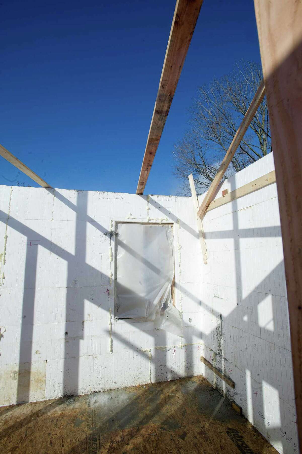 New home in Old Greenwich built out of Styrofoam