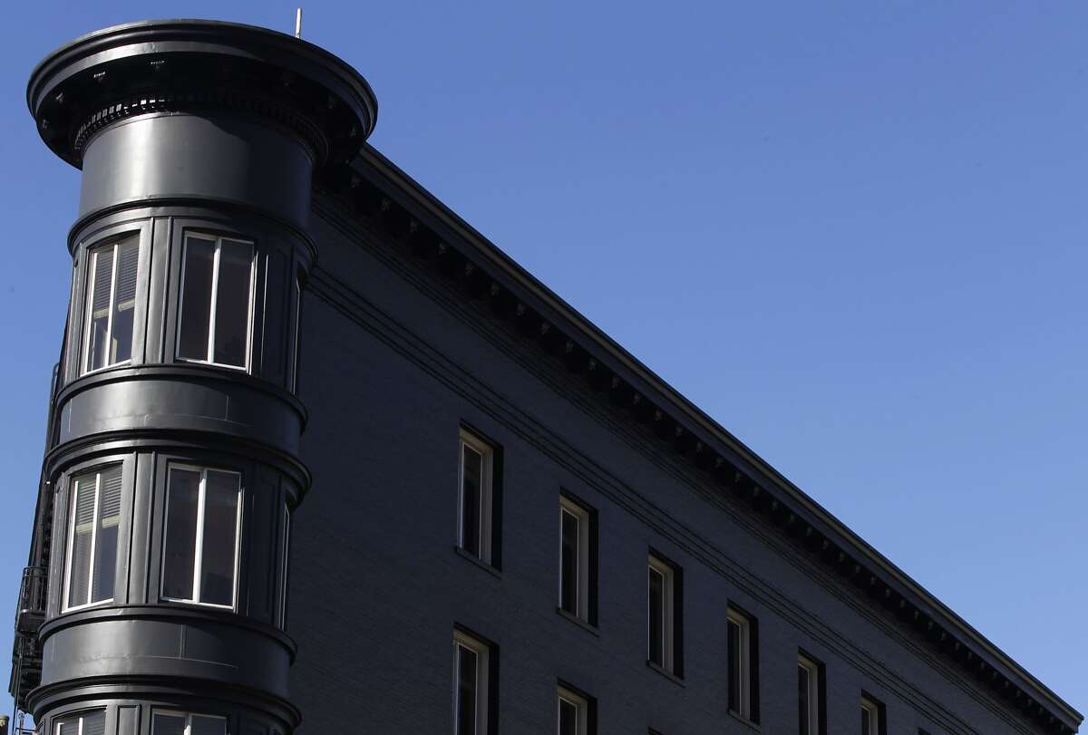 S.F. architecture shifts to darker tone