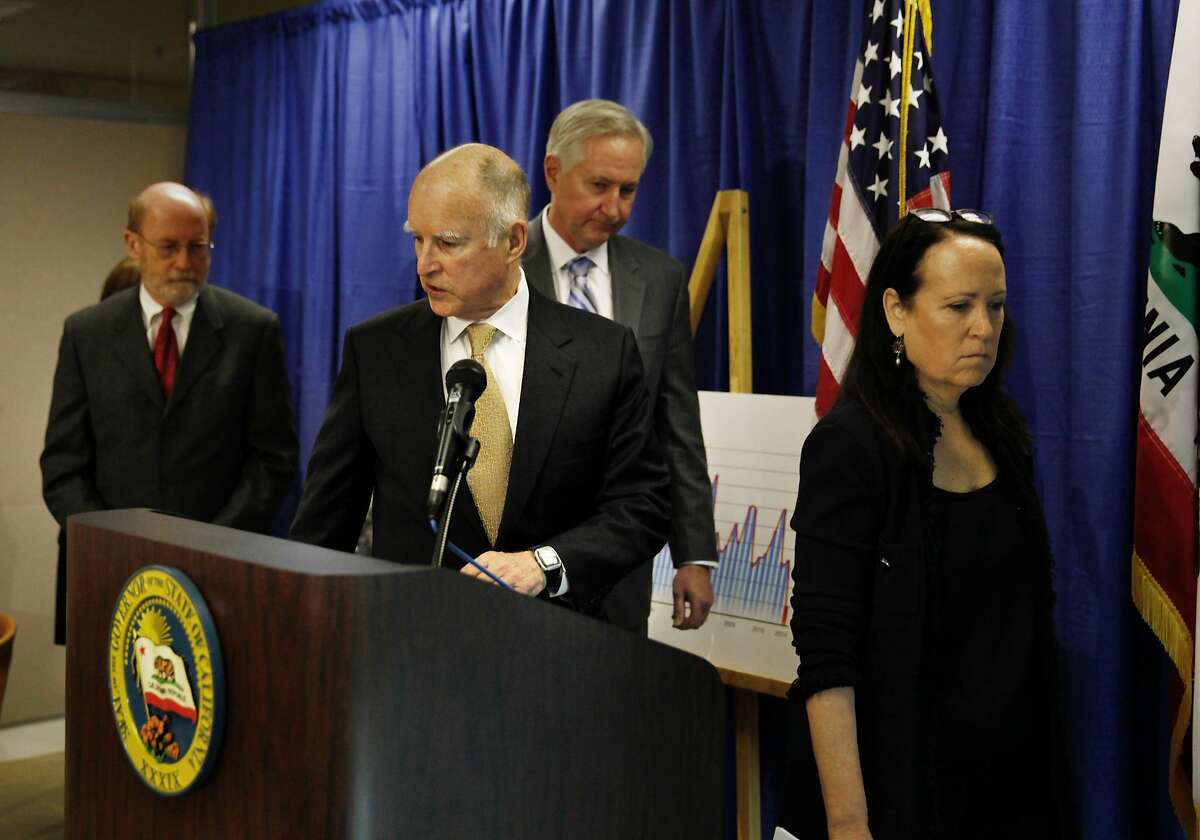 California drought: Gov. Jerry Brown urges 20% cuts