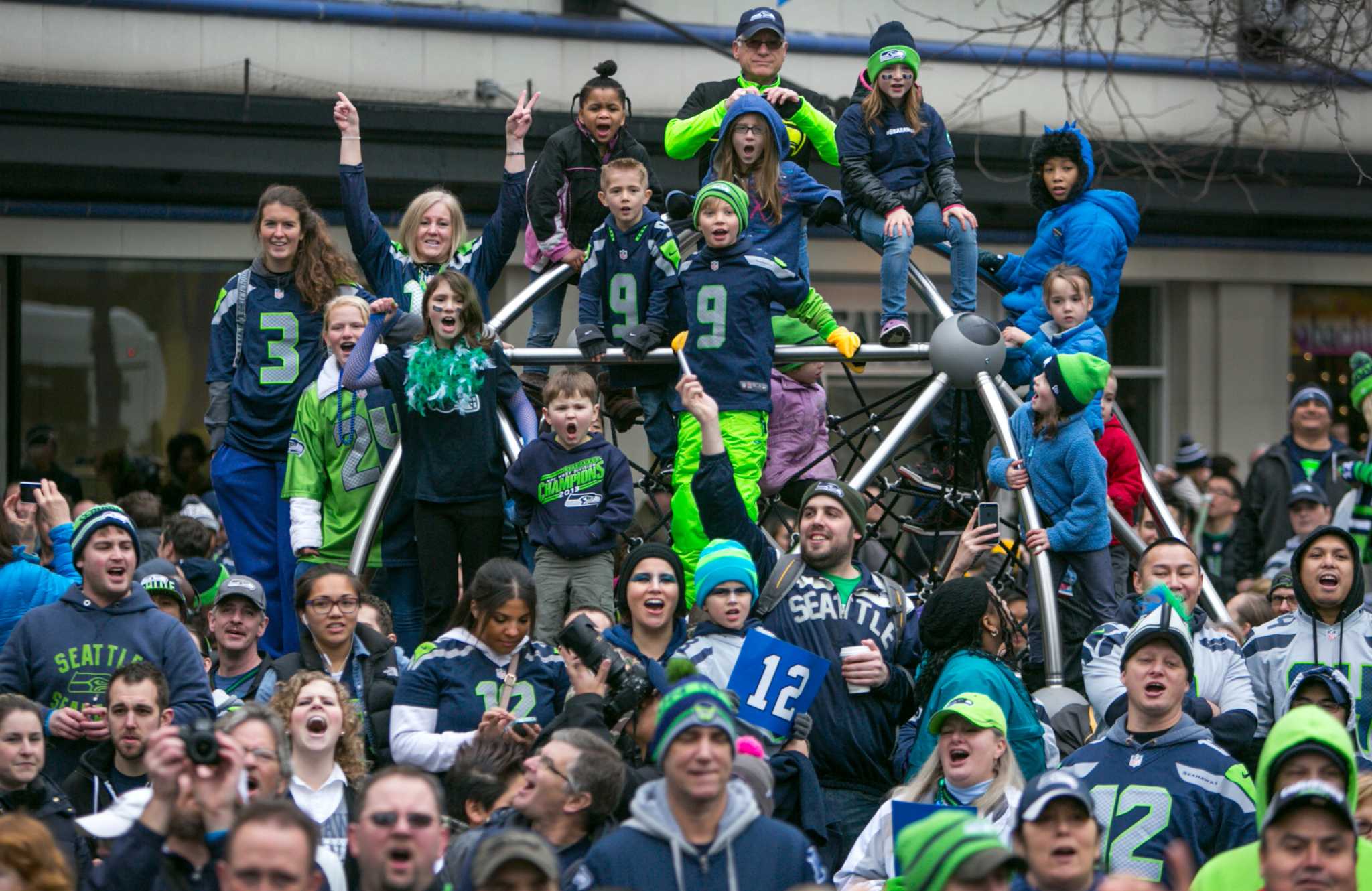Seahawks fan rally at Westlake Park