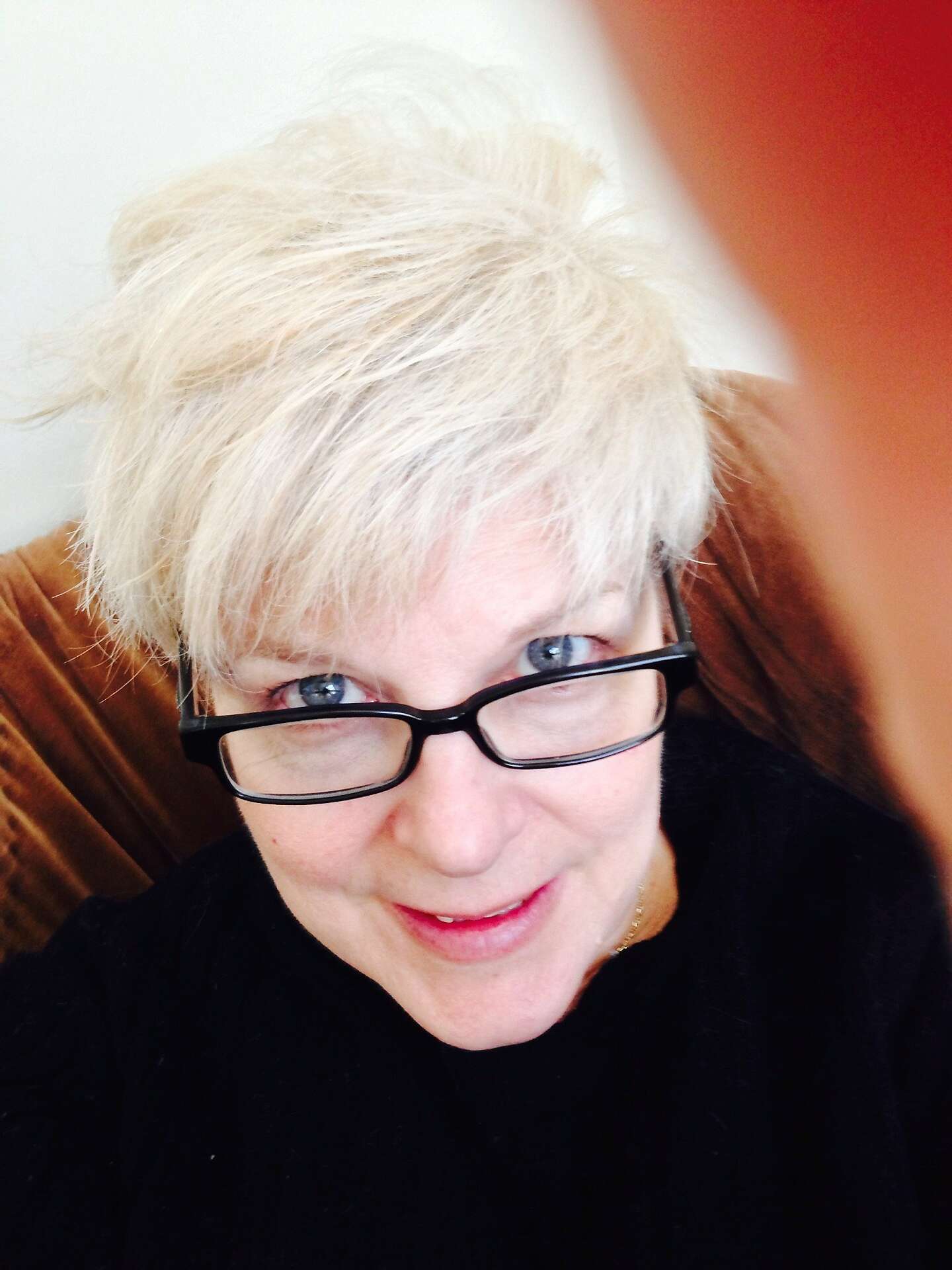 'Looking' makeup artist