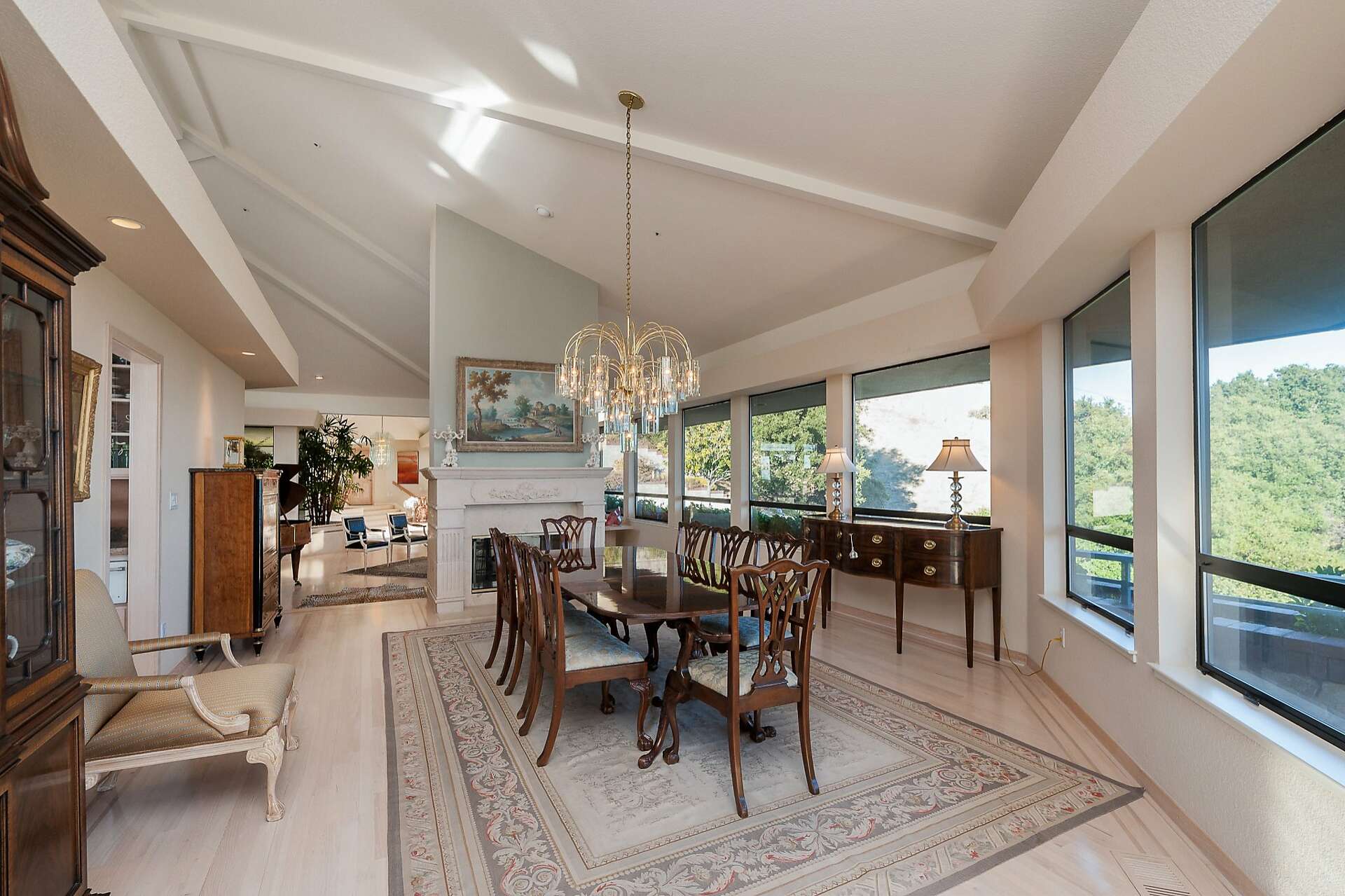 Lafayette estate features terraces and views