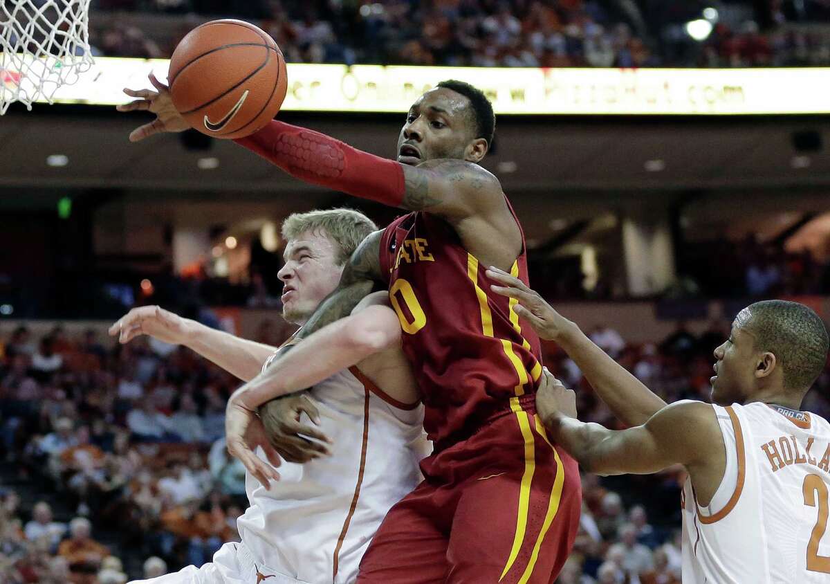 Holmes takes over, leads UT past ISU