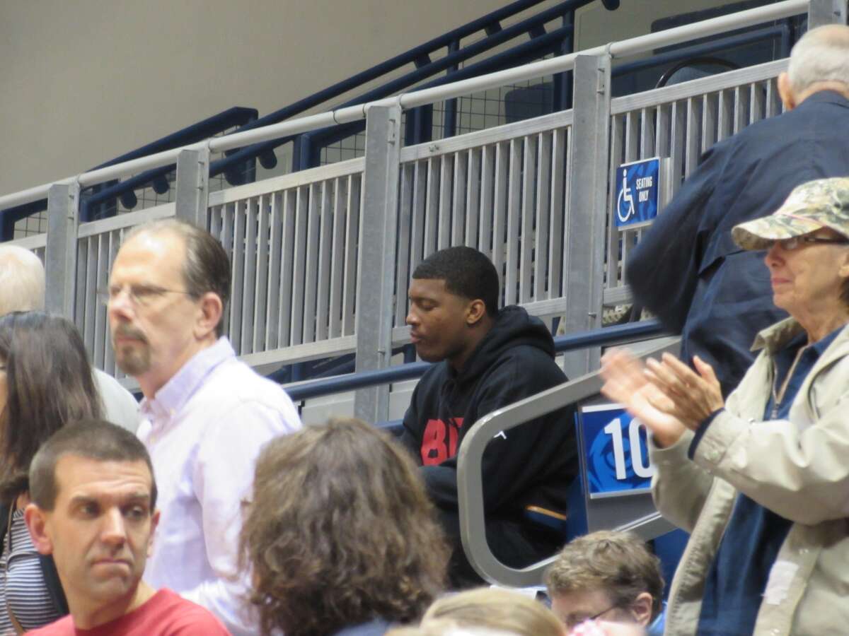 Heisman winner Winston sees Rice rally past Marshall