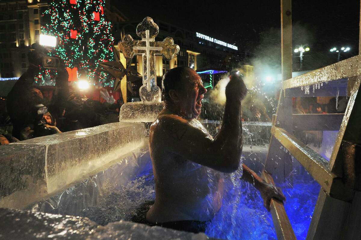Surprising photos from Russian Orthodox Epiphany plunges