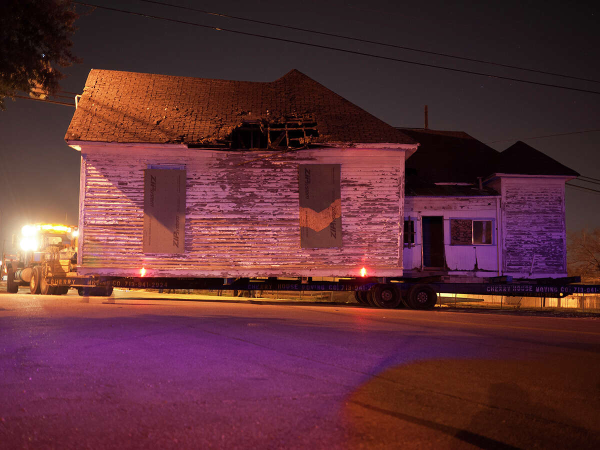 Six Houston homes from 1890s picked up and moved for renovation