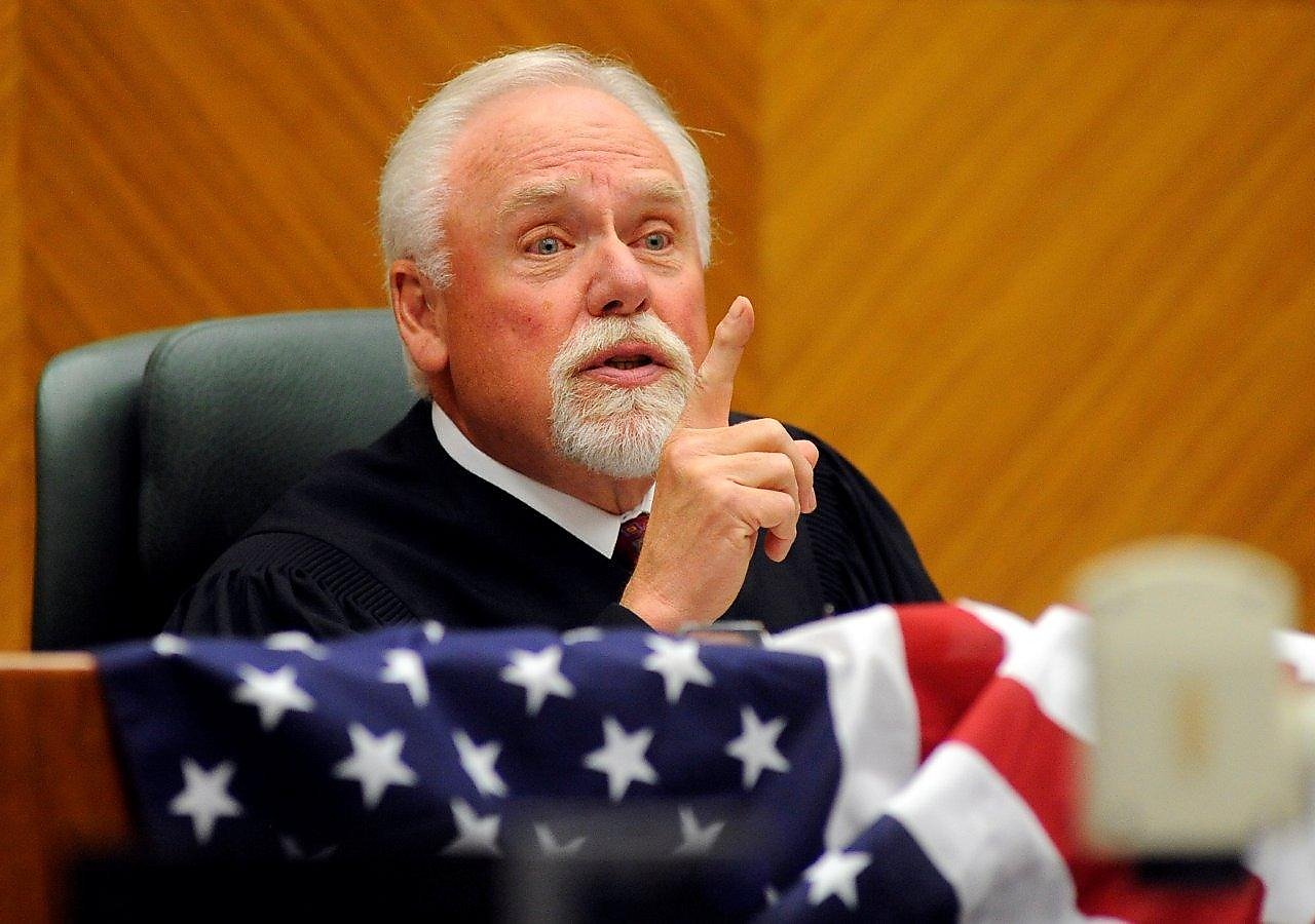 Judge Richard Cebull sent hundreds of racist e-mails, panel says