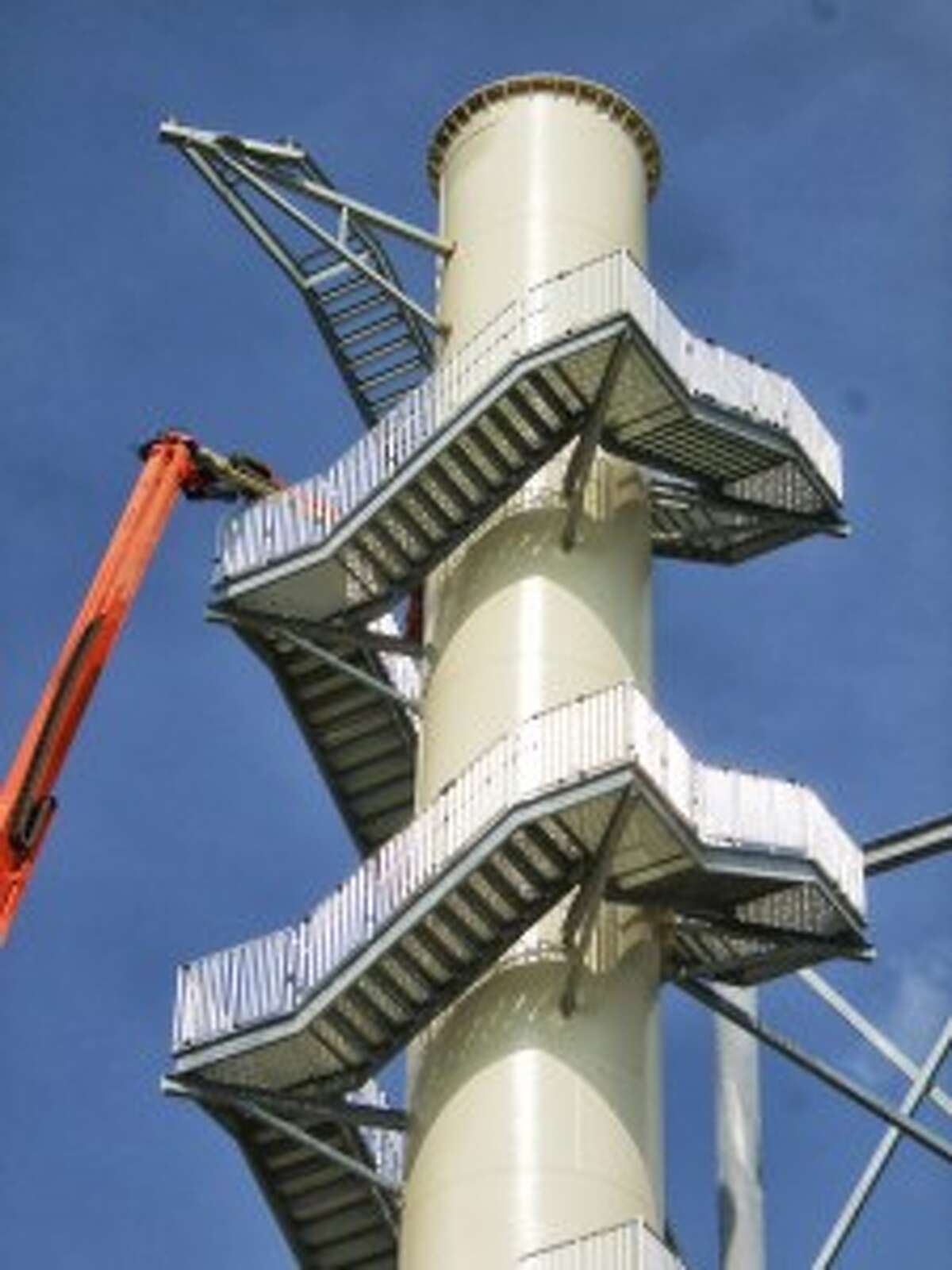This is what it looks like to ride the world's tallest water slide, the ...
