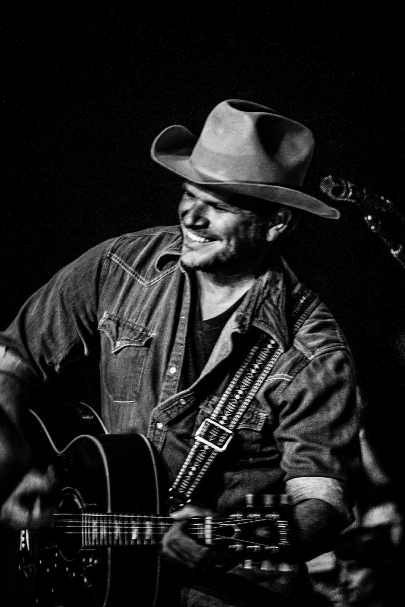 Jason Eady's earthy sound is gaining an audience