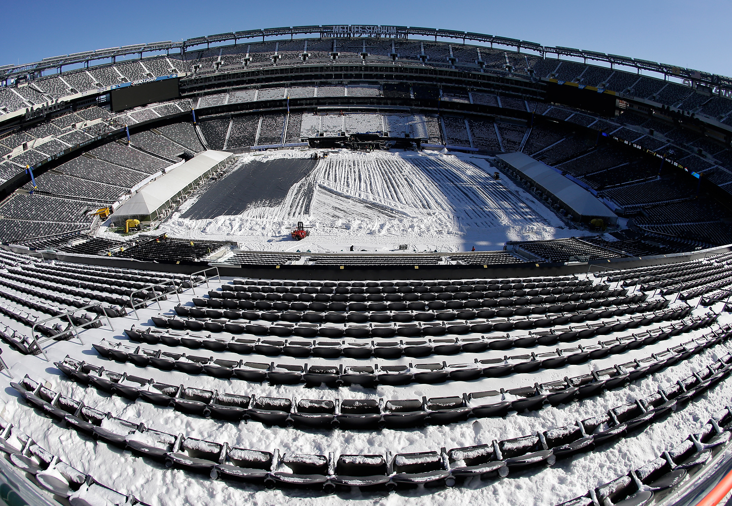 Snow Bowl? NY digs out from winter storm