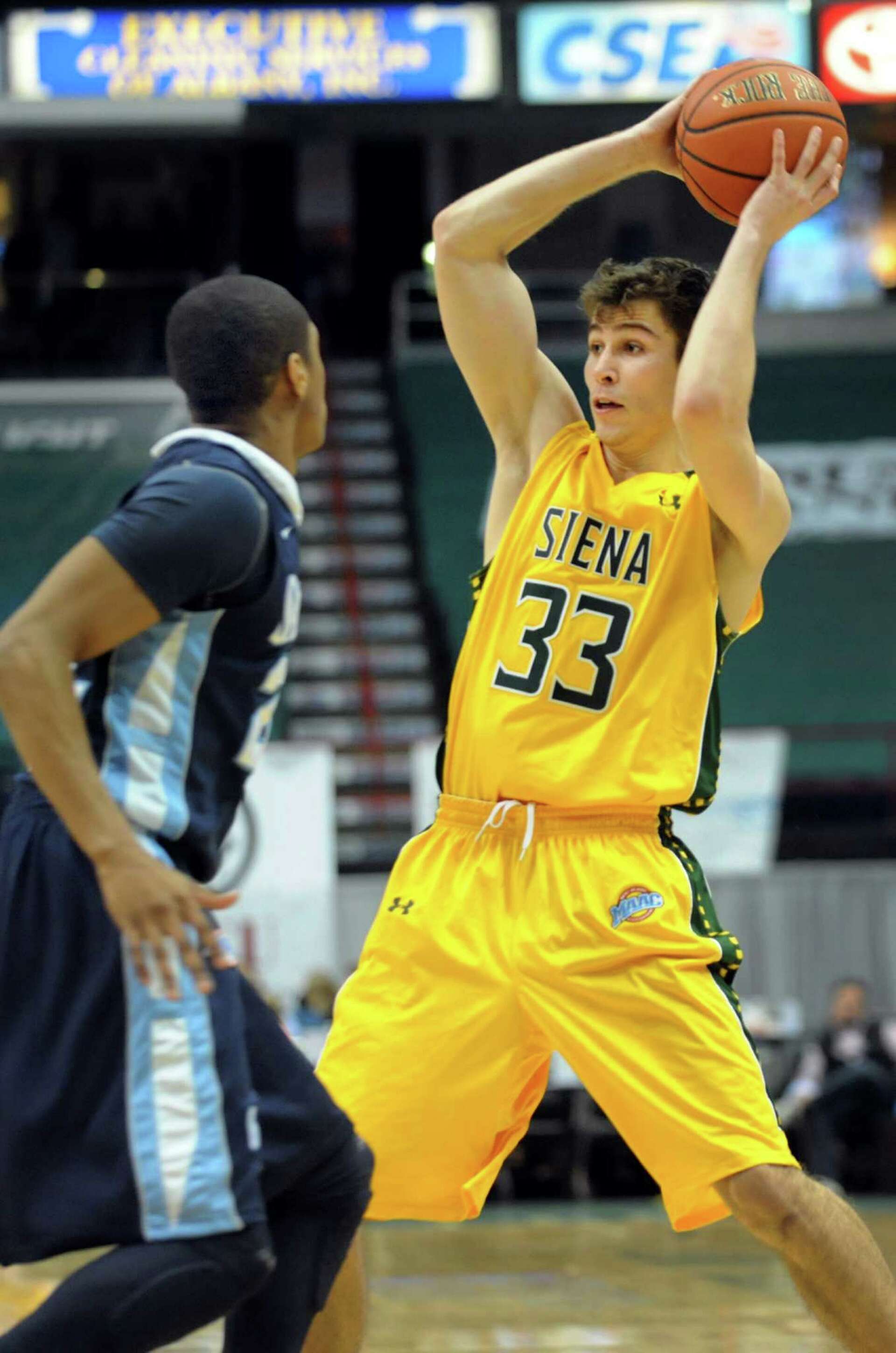 Poole, Saints dominate