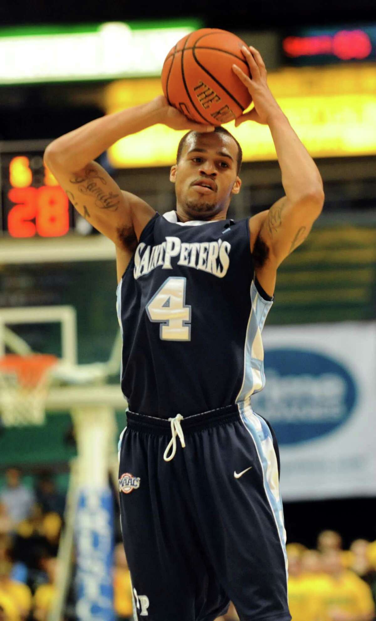 Poole, Saints dominate