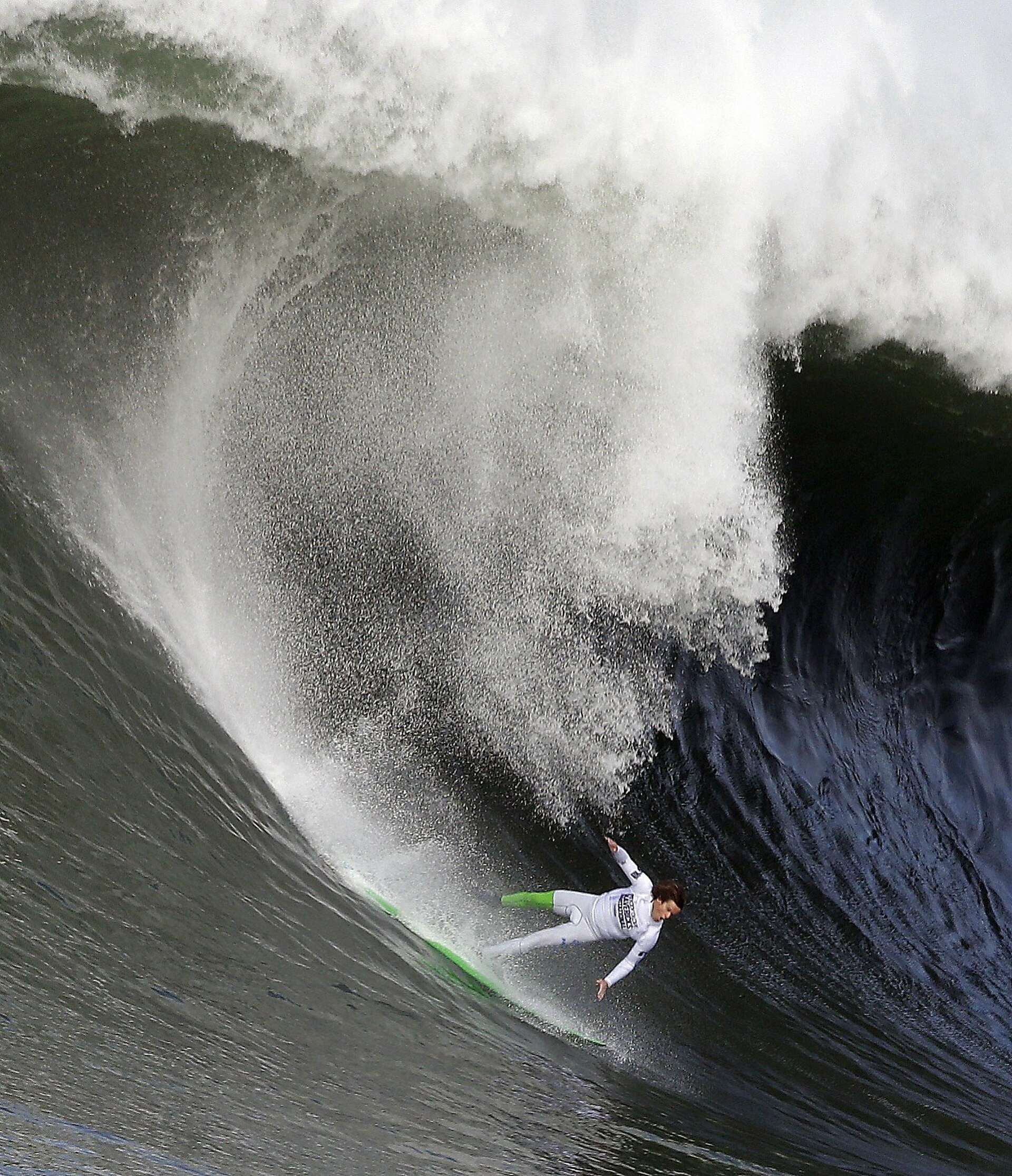 Mavericks surf contest draws thousands to experience thrills