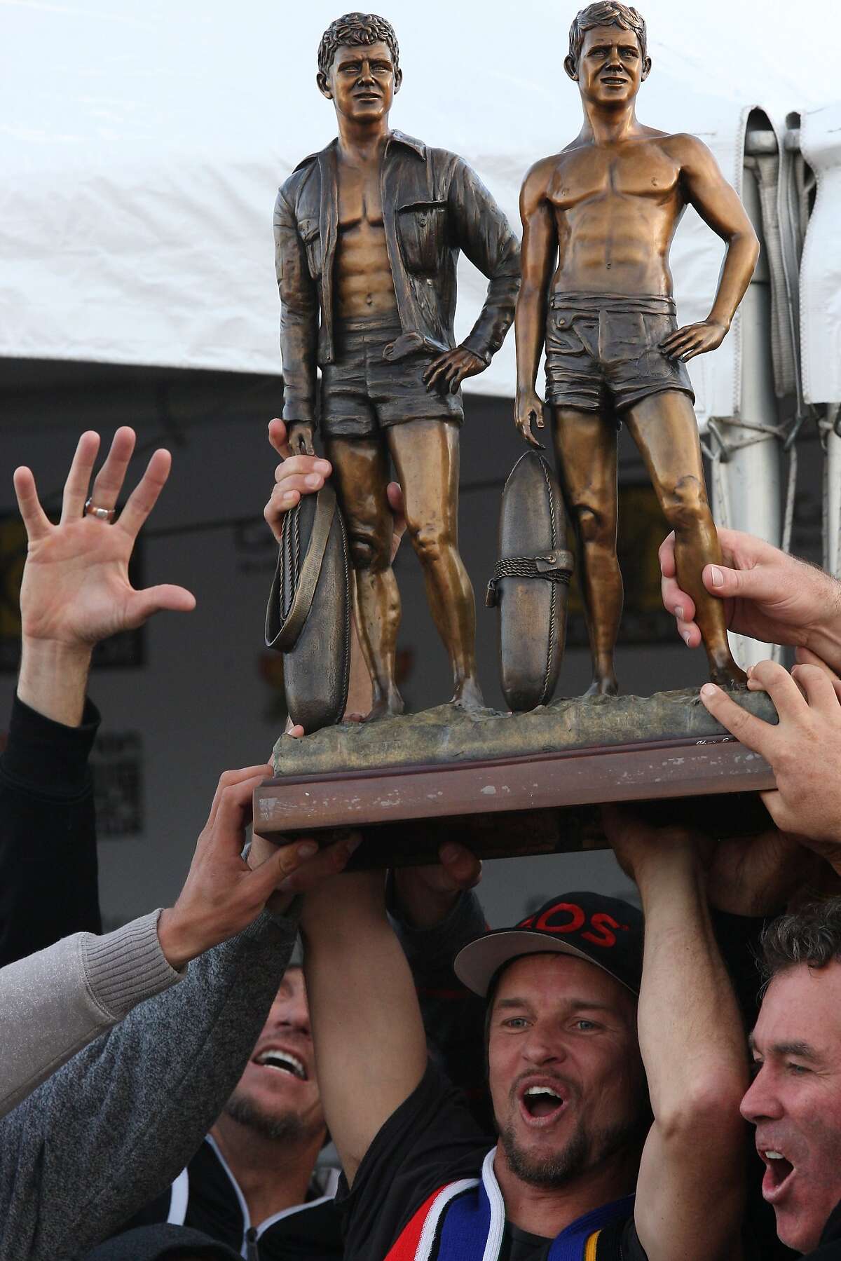 Mavericks surf contest draws thousands to experience thrills