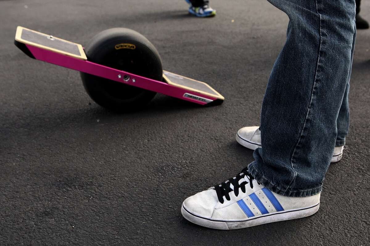 Mavericks surf contest draws thousands to experience thrills