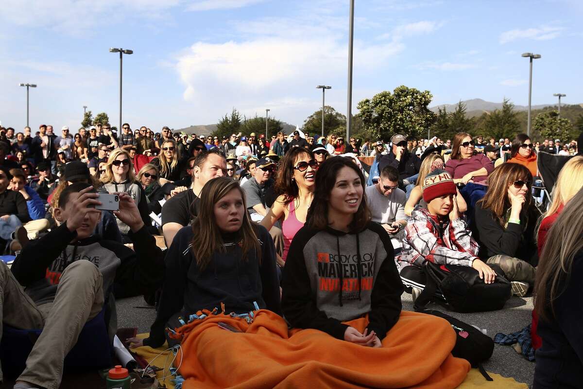 Mavericks surf contest draws thousands to experience thrills