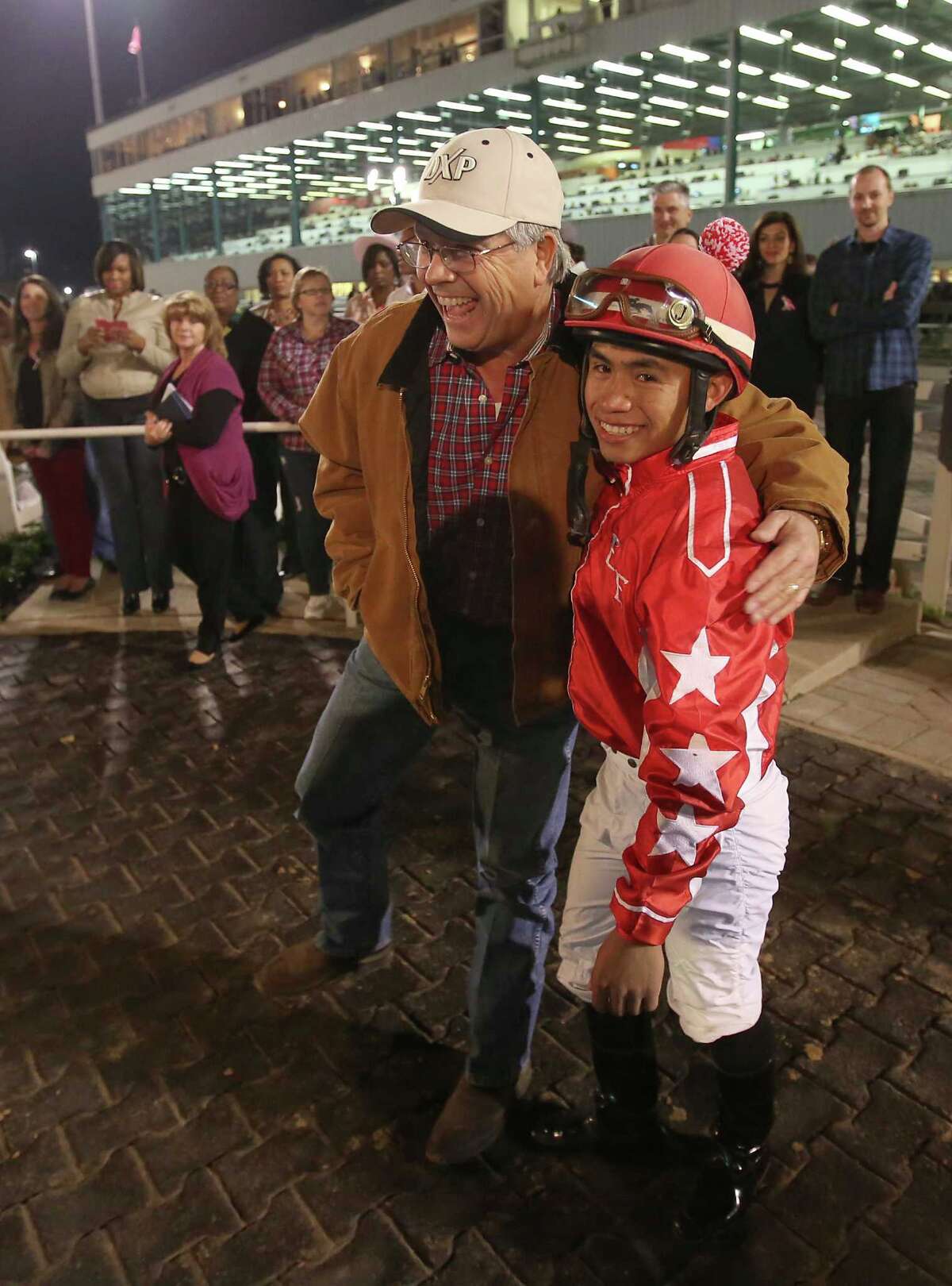 Rose To Gold wins Ladies Classic at Sam Houston Race Park