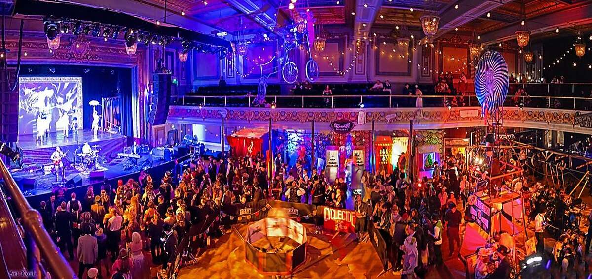 Peek into the secret Freemasonry foundations of the Regency Ballroom