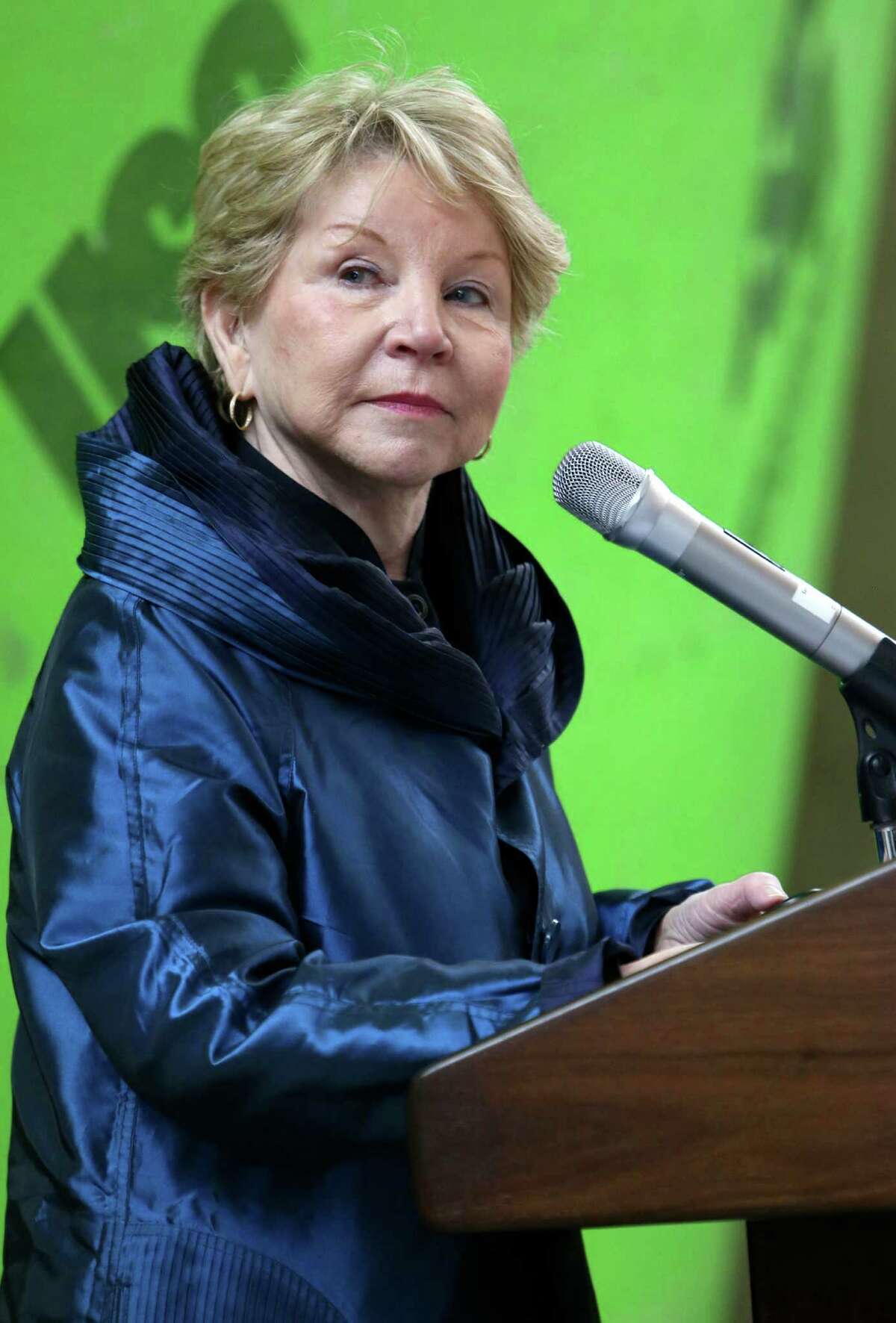 Its makeover complete, new SAC planetarium to open Saturday