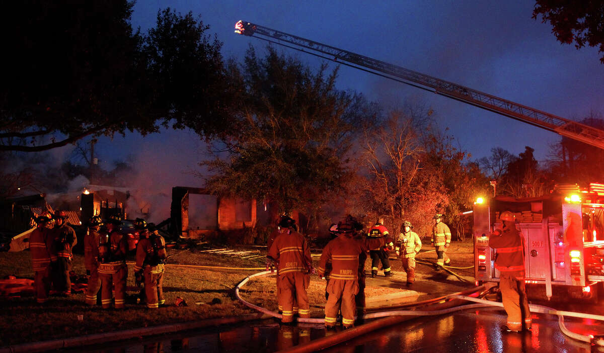 Teacher burned as stove explodes, burns Terrell Hills home