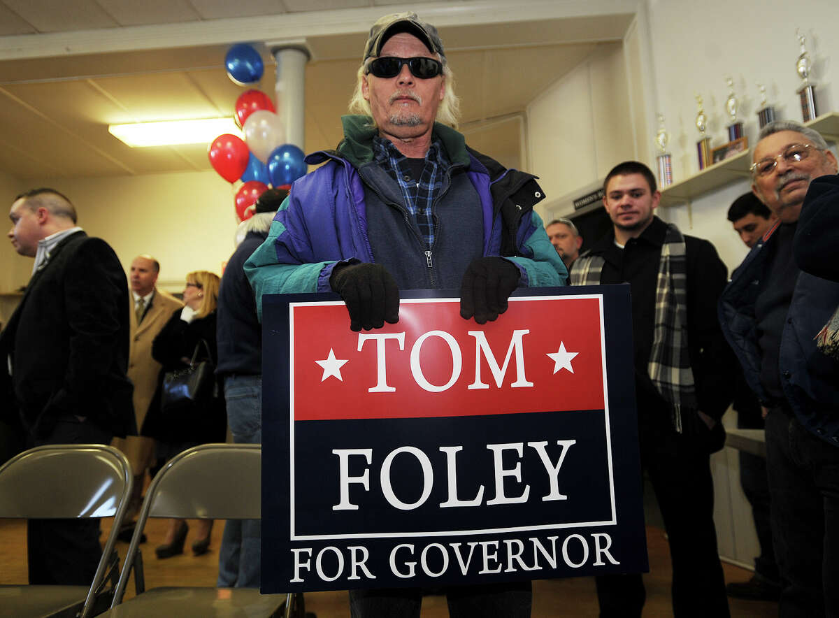 Foley enters crowded GOP field for governor