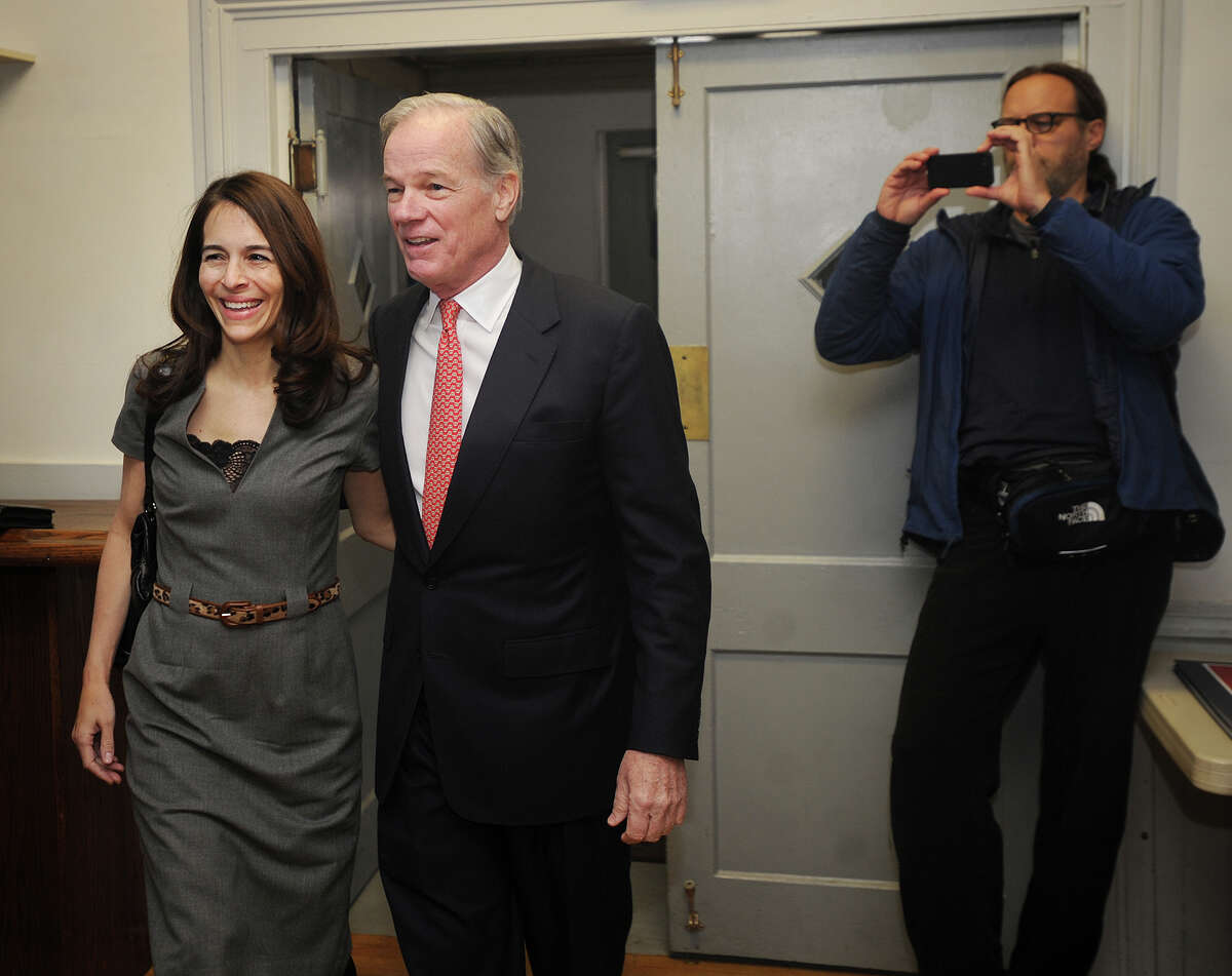 Foley enters crowded GOP field for governor