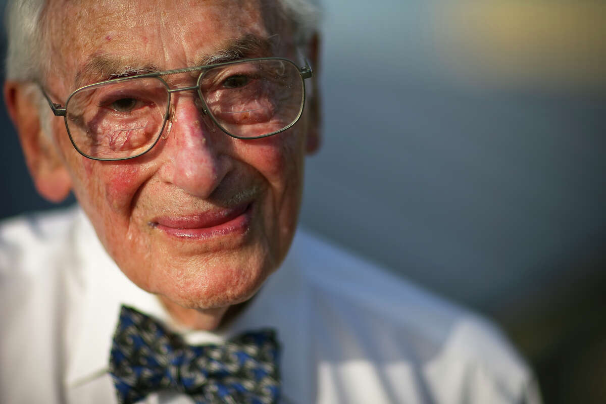 Solar San Antonio founder Bill Sinkin dead at 100