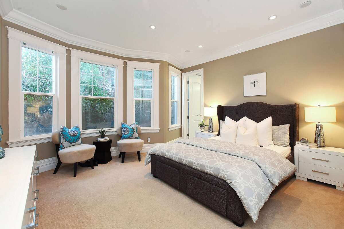 Hot Property: Tri-level condo on Union Street includes expanded master ...