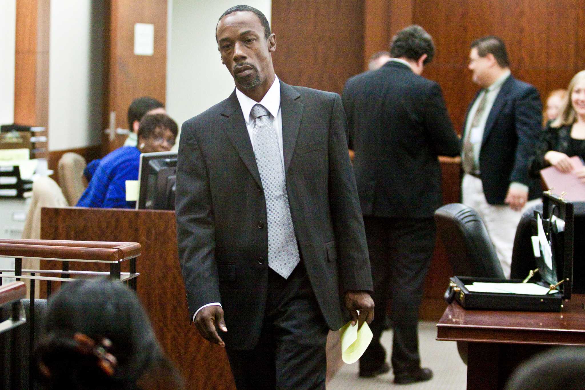 Jones: Justice suffers with straight-ticket vote