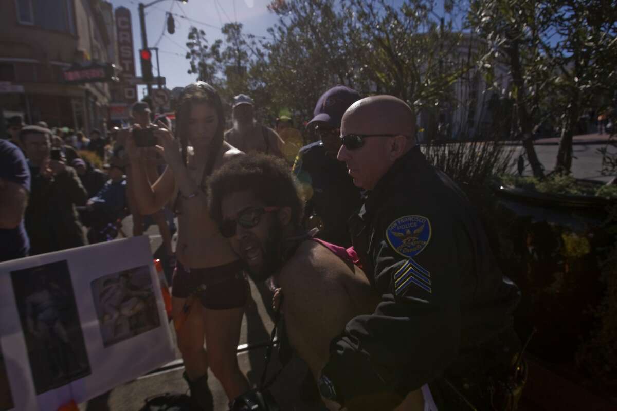 Let s Get Back To Ho hum In Nudist Arrests