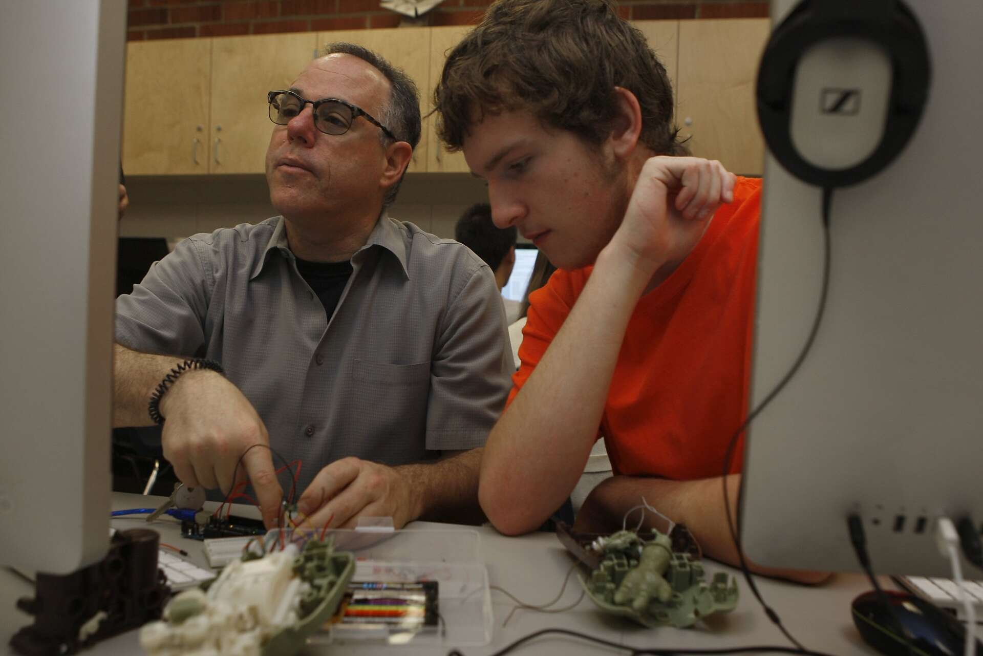 Bay Area teachers win Allen Foundation awards