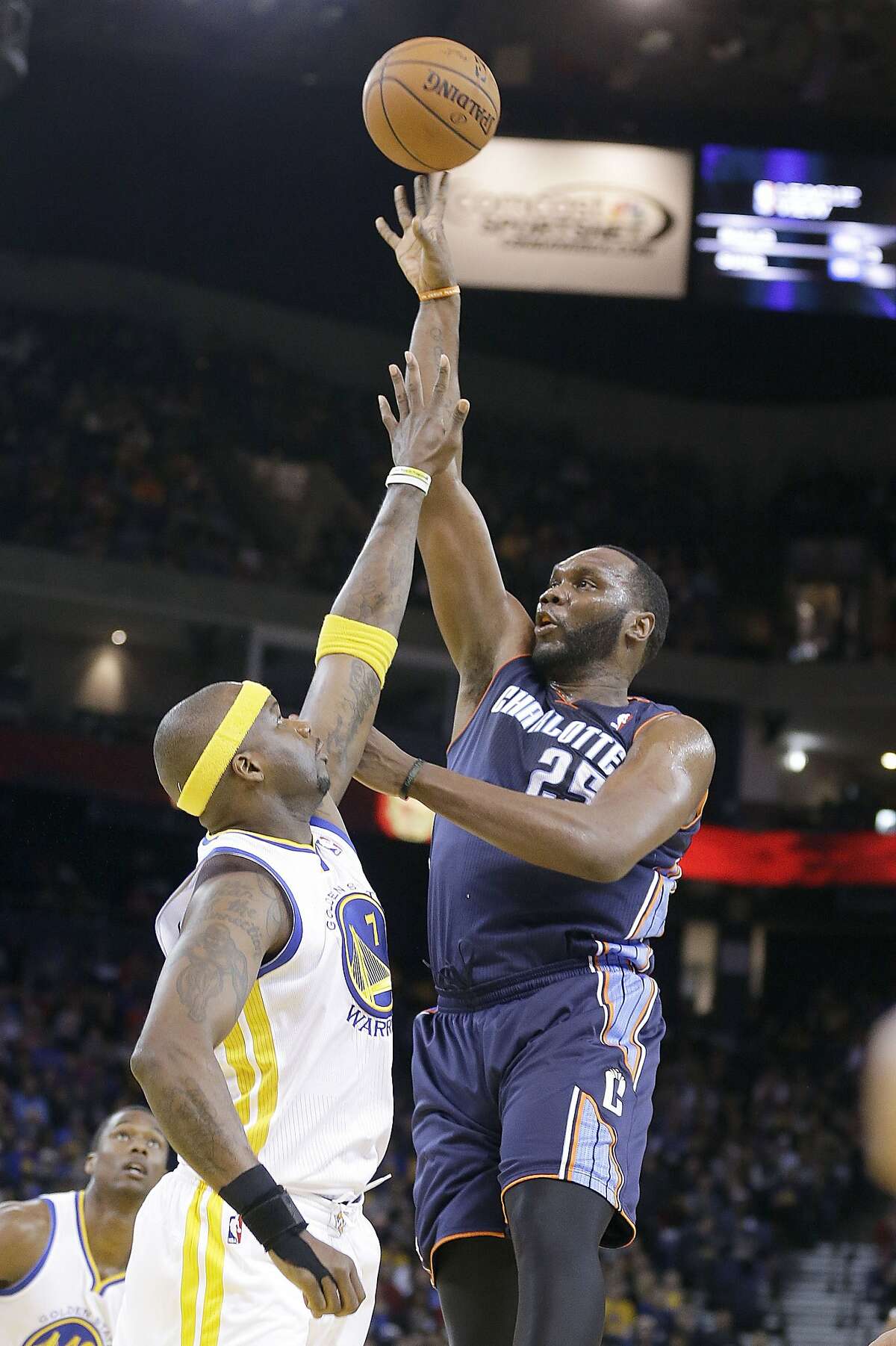 Warriors again play down to opponent as Bobcats win