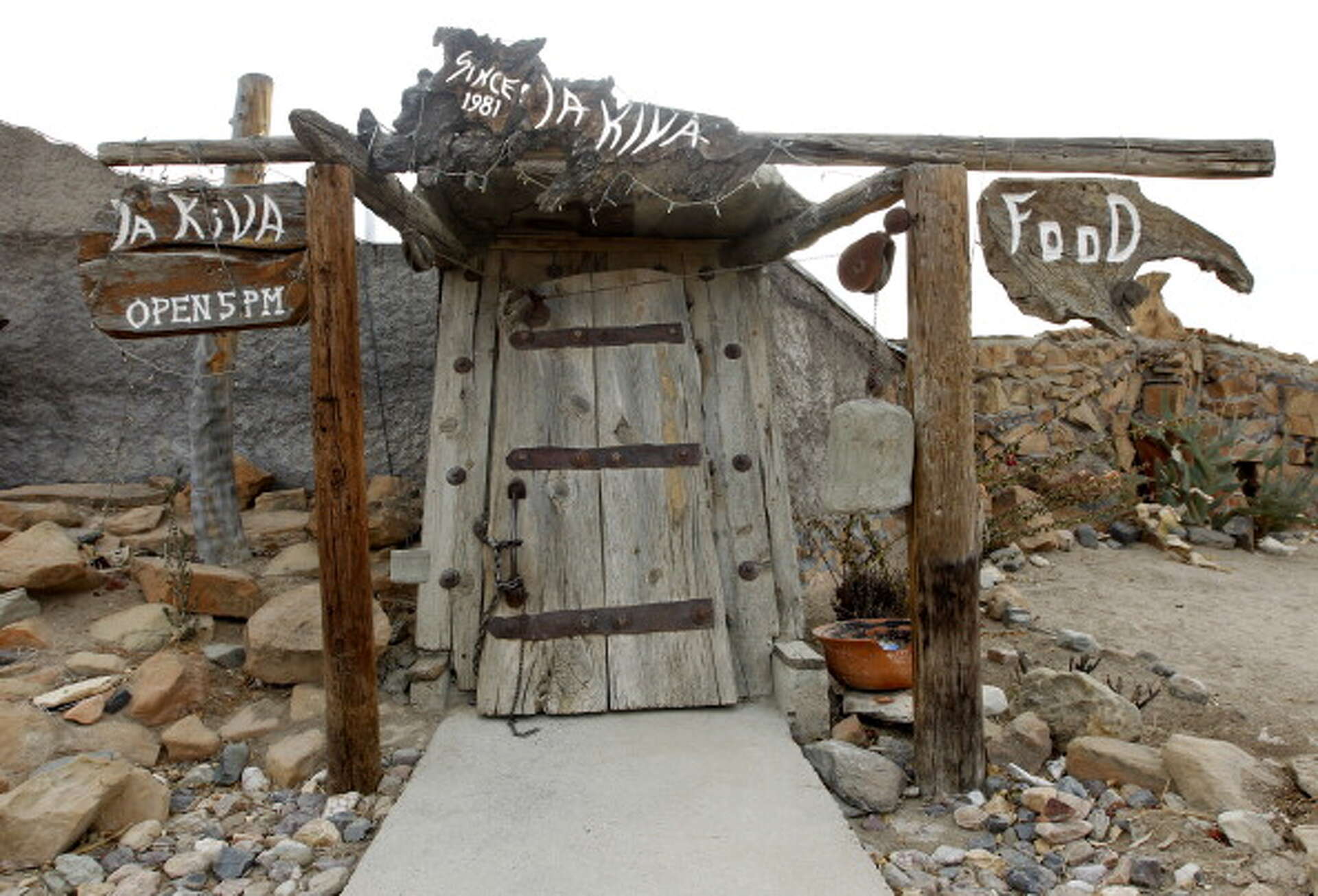 Slaying of popular Terlingua bar owner has ghost town reeling