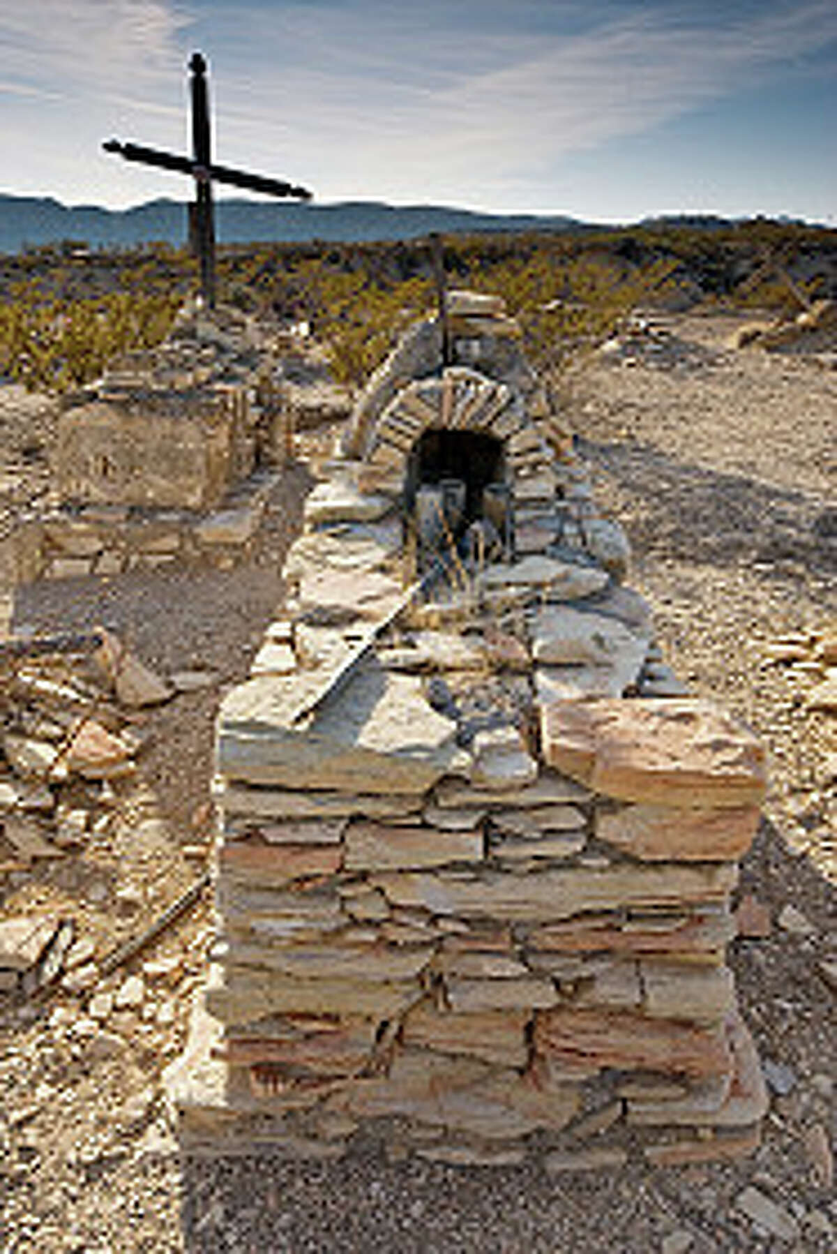 Slaying of popular Terlingua bar owner has ghost town reeling
